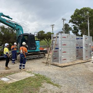 Modular aluminium panel system shoring boxes (MAPS) – EZI Hire ...